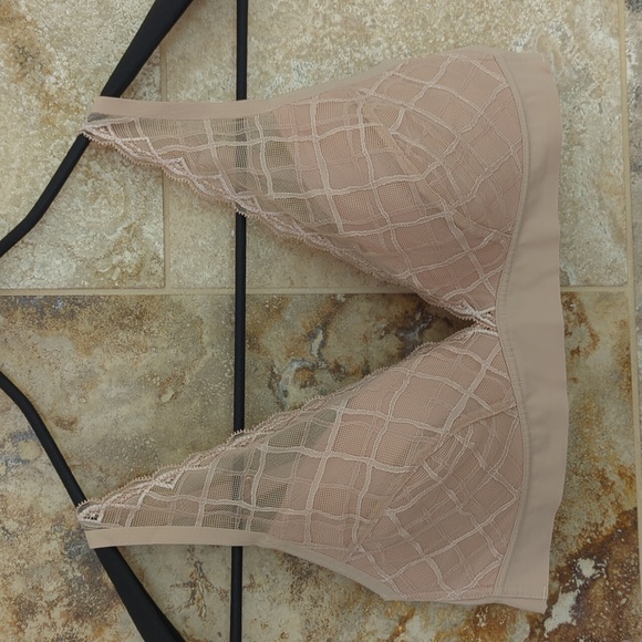 True & Co. | Intimates & Sleepwear | Large Nude True And Co Lace Bra ...